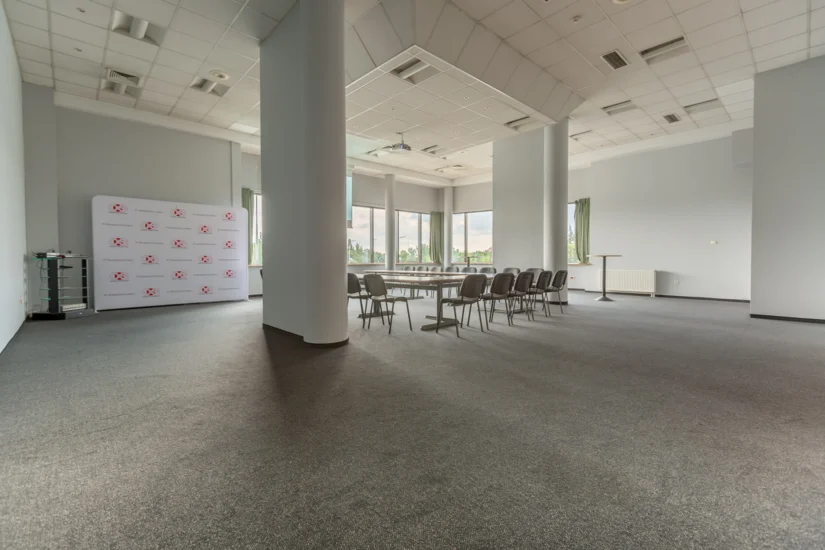 Sala konferencyjna A - sala wyłączona z wynajmu z uwagi na remont w COS Torwar – konferencje.pl