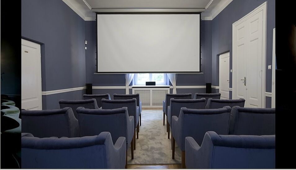 sala kinowa w Pałac Cieleśnica – konferencje.pl